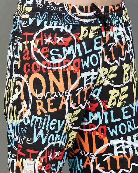 Men Typographic Print Regular Fit Shorts – Smiley World